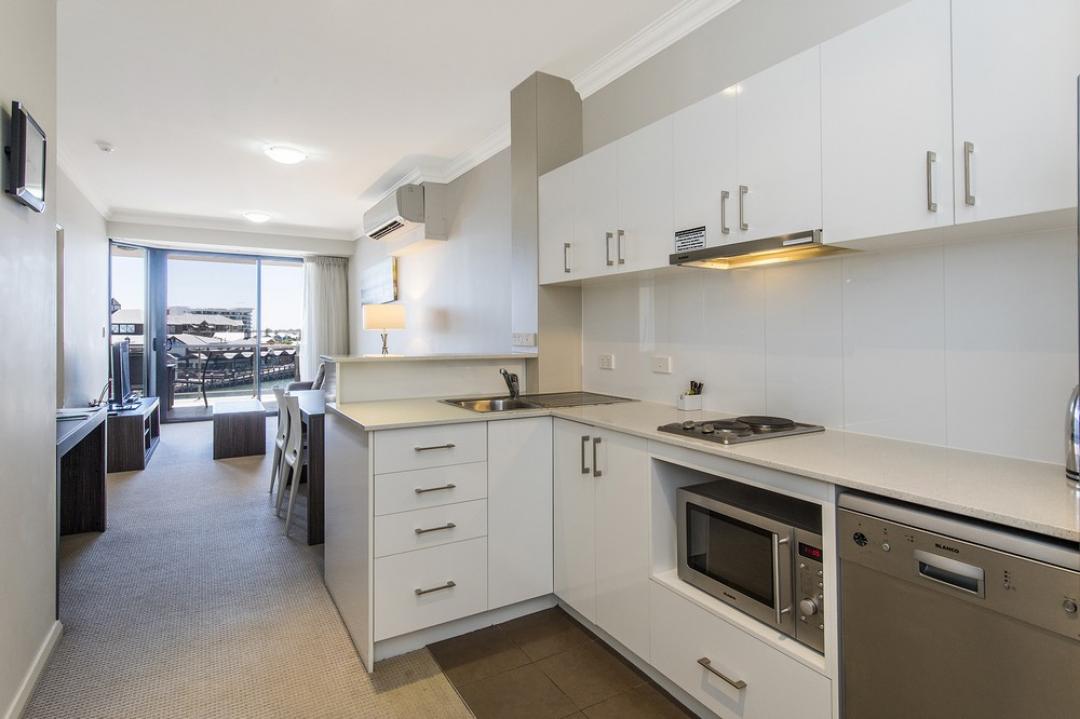 Dolphin Quay Apartments Official Site - 2 Bedroom Marina View Apartment